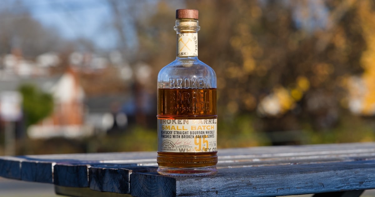 Broken Barrel Small Batch Bourbon Review [In Depth] The Whiskey Shelf